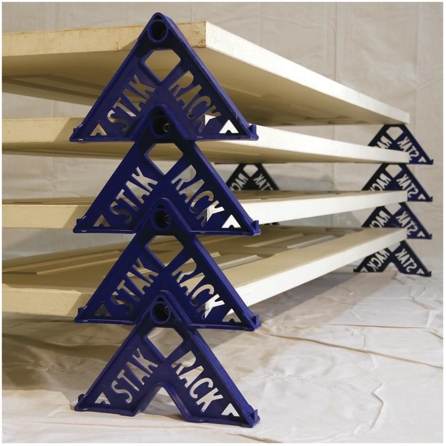 Paquet de 4 supports Stak Rack pour empiler les portes et moulures peintes