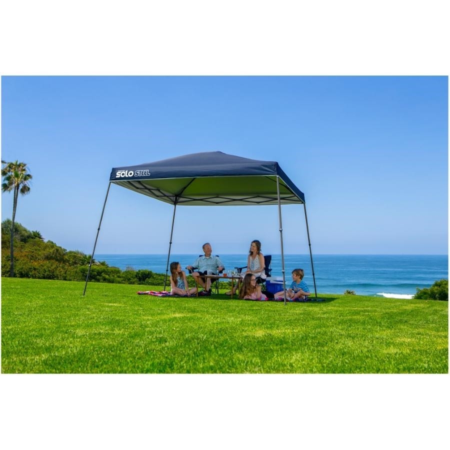 Abri solaire pliant de 11 pi x 11 pi bleu nuit